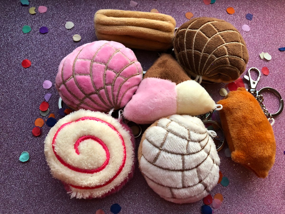 Pan Dulce Keychain /Different Styles | Chic Party Goods