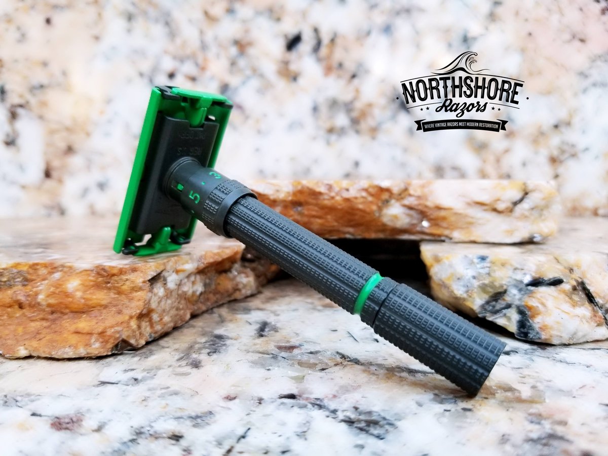 North Shore Razors — Gillette Adjustable Slim (Two Color) Service
