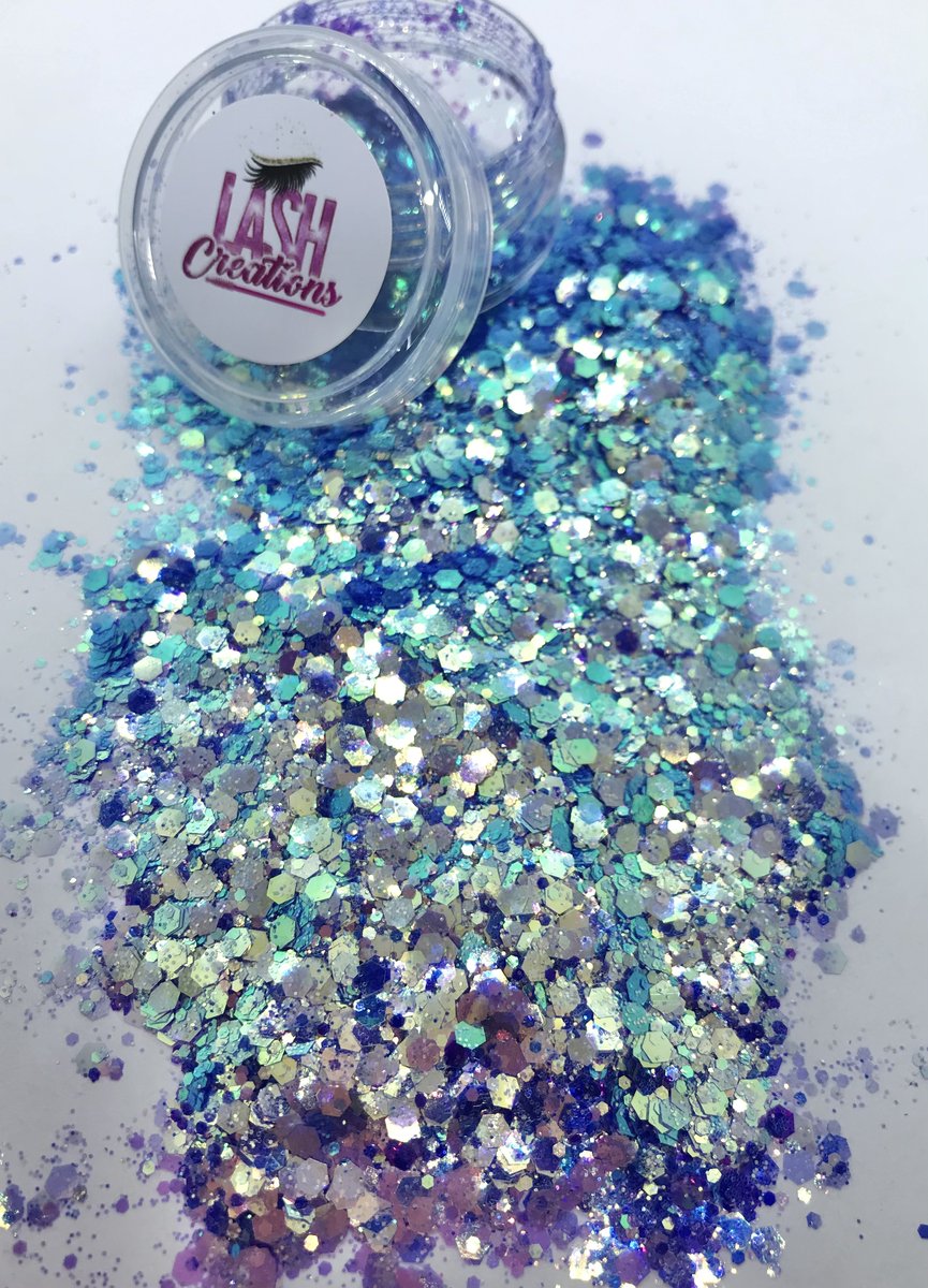 Blue Vibes💙 | Lash Creations & Crafts