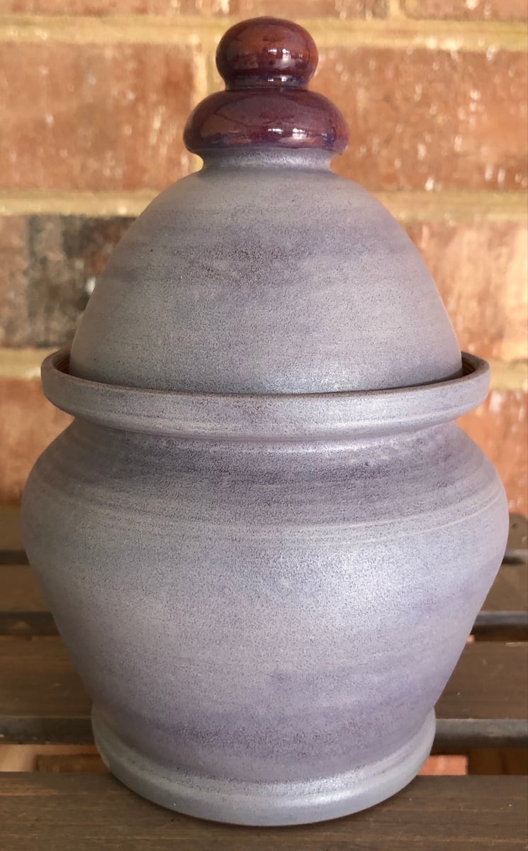 Nell Medium Ginger Jar | Sara Pearsall Pottery
