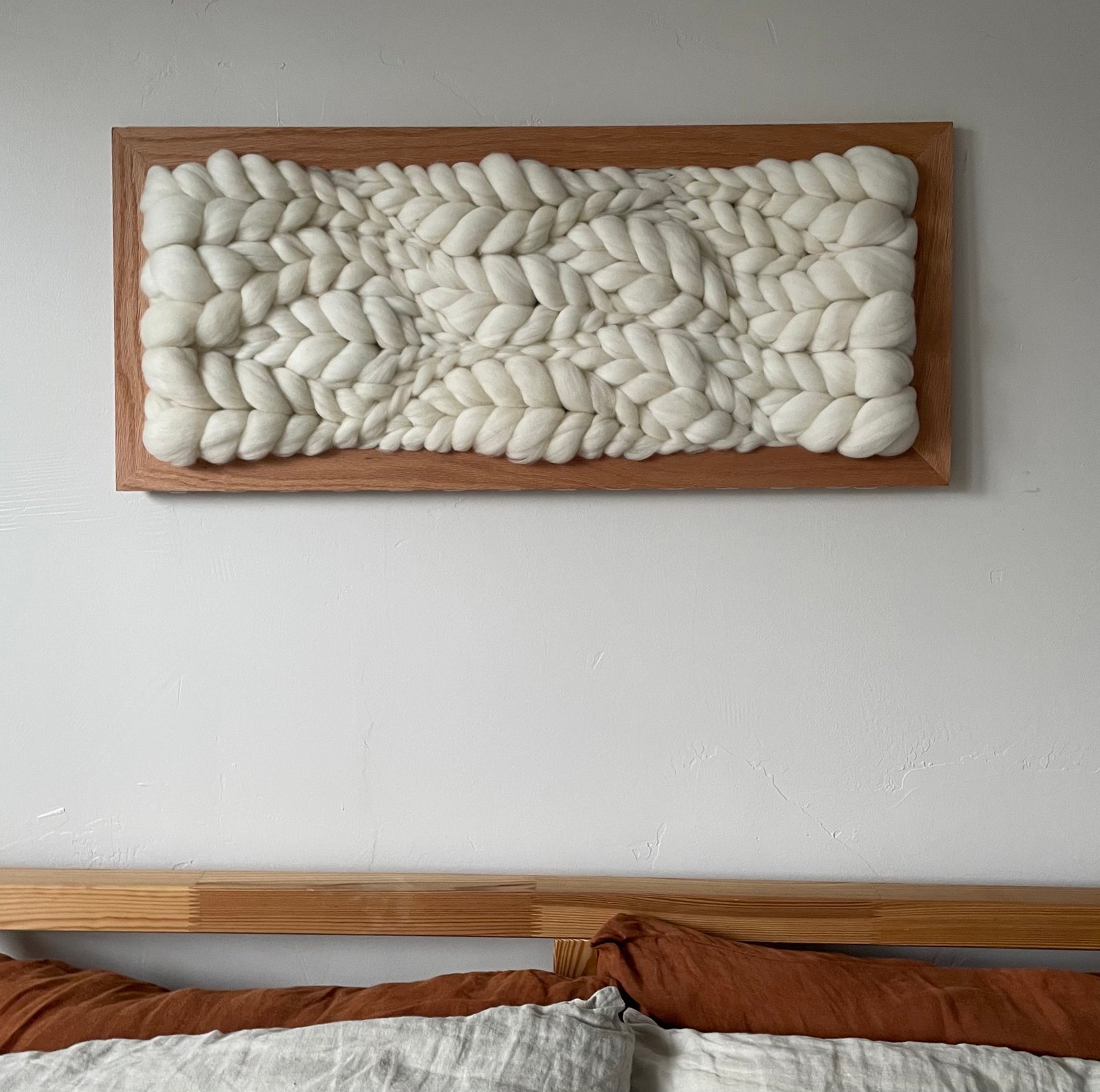 Red Oak / Jeannie Helzer