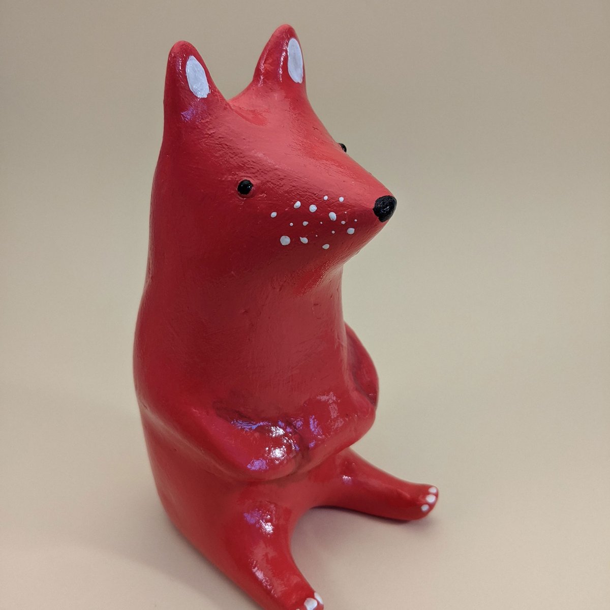 Red Sitting Fox Sculpture - "Beppo" | Jonas Welin - Sculpture Shop