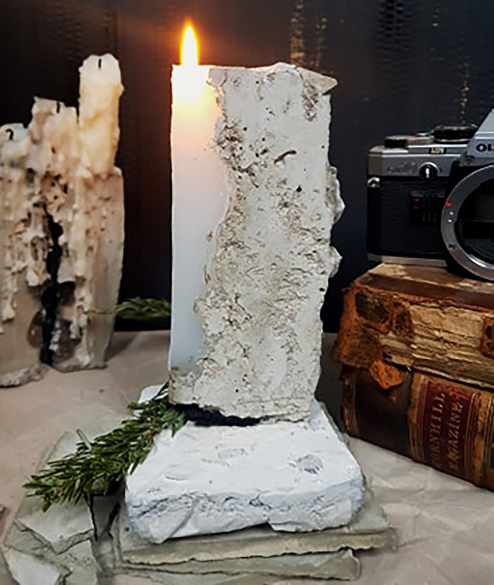 Concrete Pillar Candle | arc.sculpture