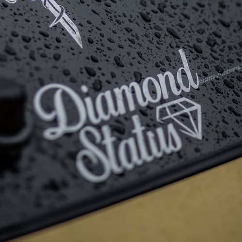 Diamond Status Logo | DiamondStatus.jp