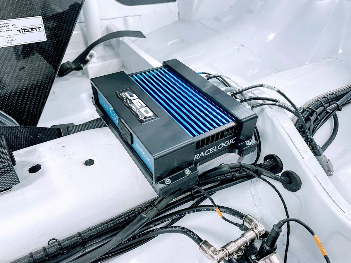 Racelogic VBOX Mount | jedengineering