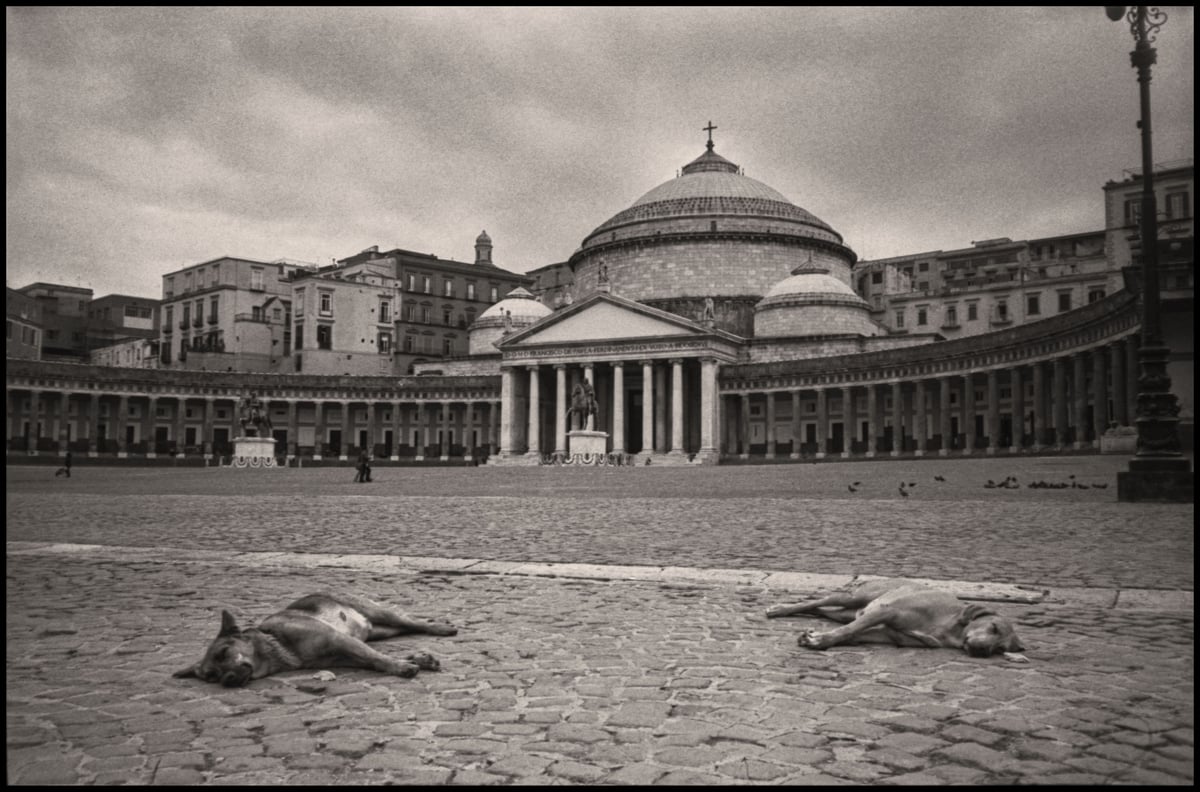 "PIAZZA DEL PLEBISCITO" NAPLES, ITALY-2001 | Carter Berg Photography
