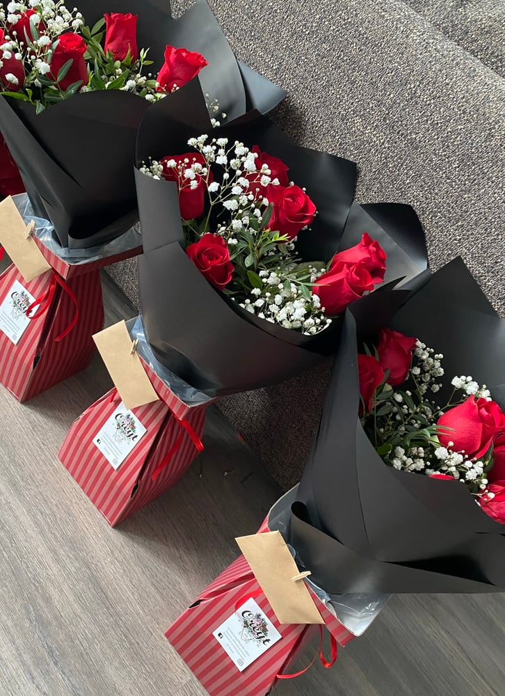 Freedom Roses | Oreyt flower