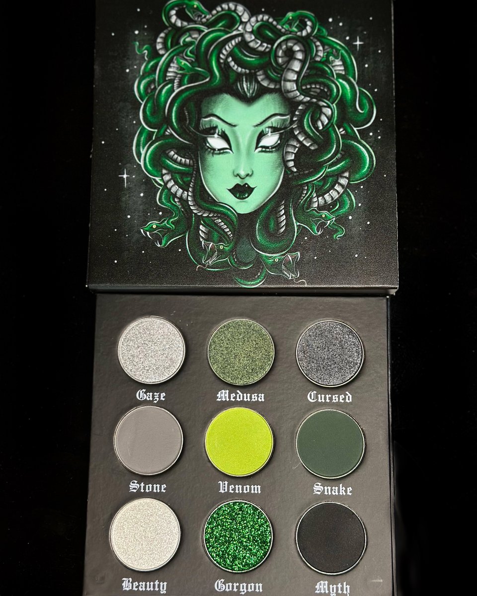 Medusa Eyeshadow Palette | Widowwitchlashes