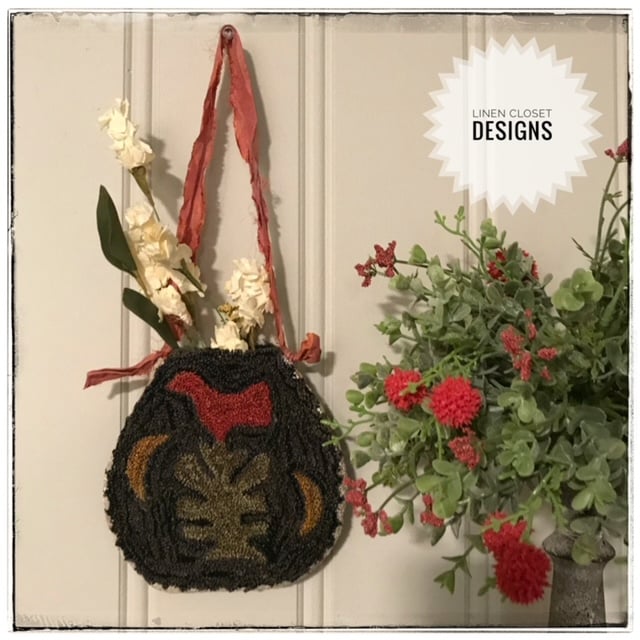 Honey Hill Farm -The House Punch Needle Pattern | Linen Closet Designs