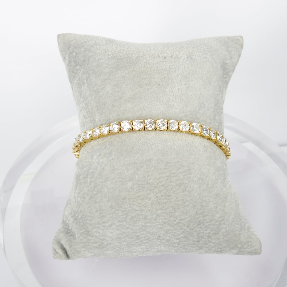 18ct Yellow Gold Tennis Bracelet Set With 14pt E F Lab Grown Diamonds