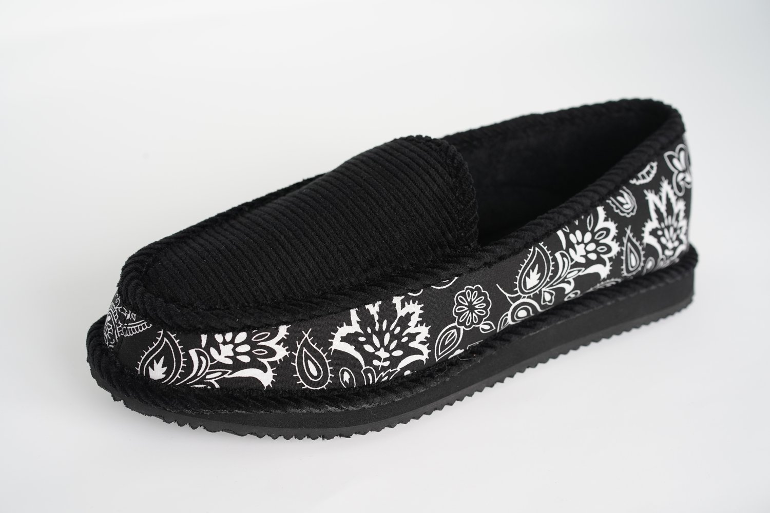 Homie Gear Bandana Slipper With Free Bandanas included | HomieGear