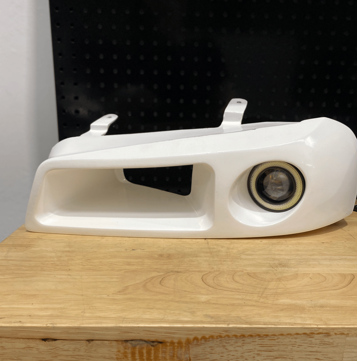 R34 GT-R: DUCTED HEADLIGHT | GTRHub