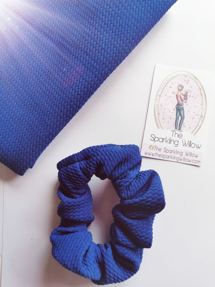 Scrunchie Tails | The Sparkling Willow