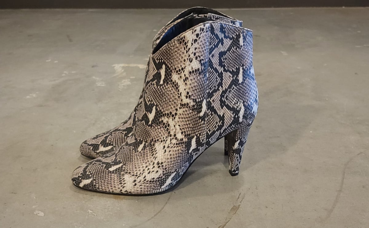 Halogen Snake Print Booties / Women's Size 12 | DreamLand Curves