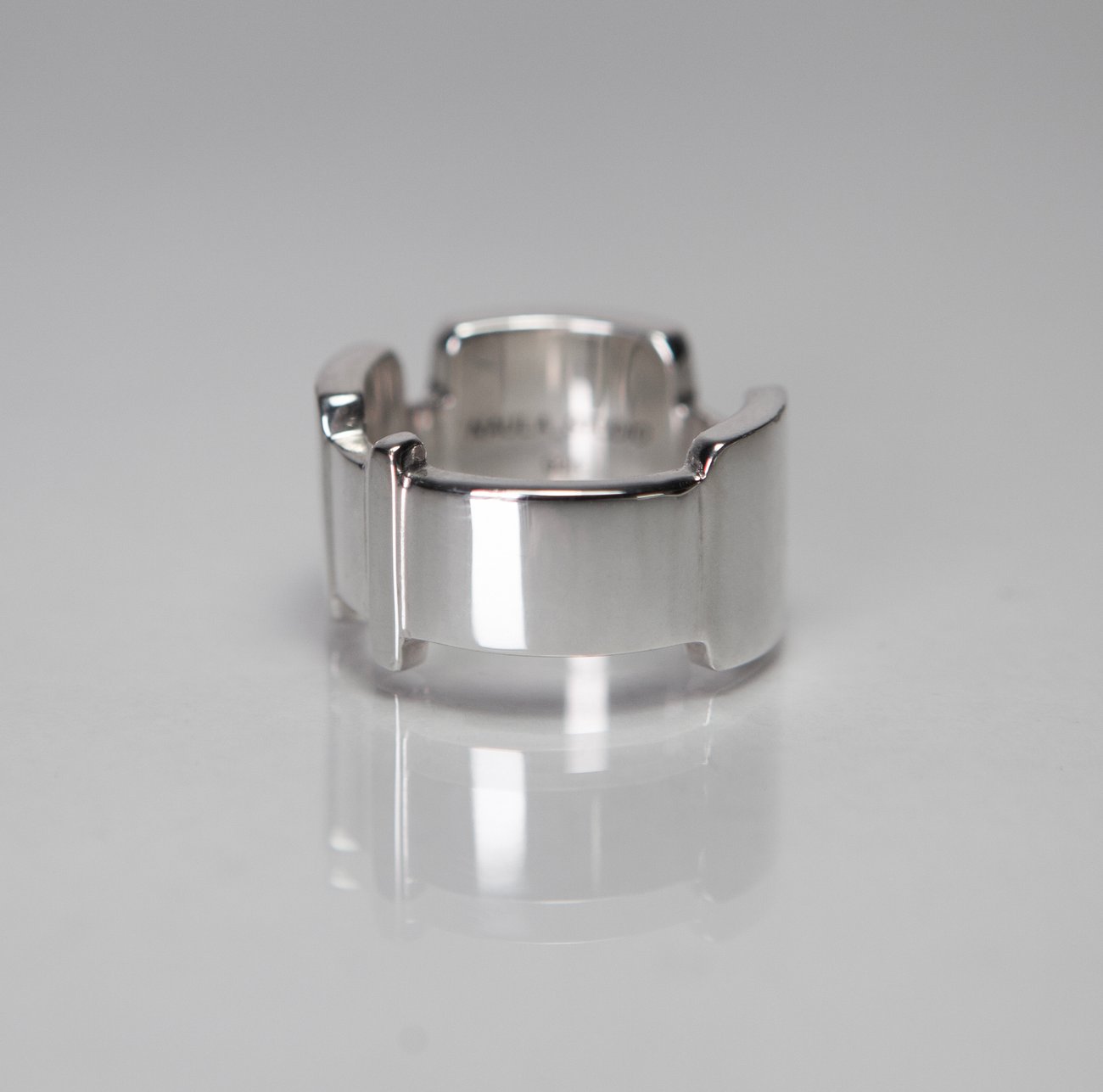 Ring | NAULA