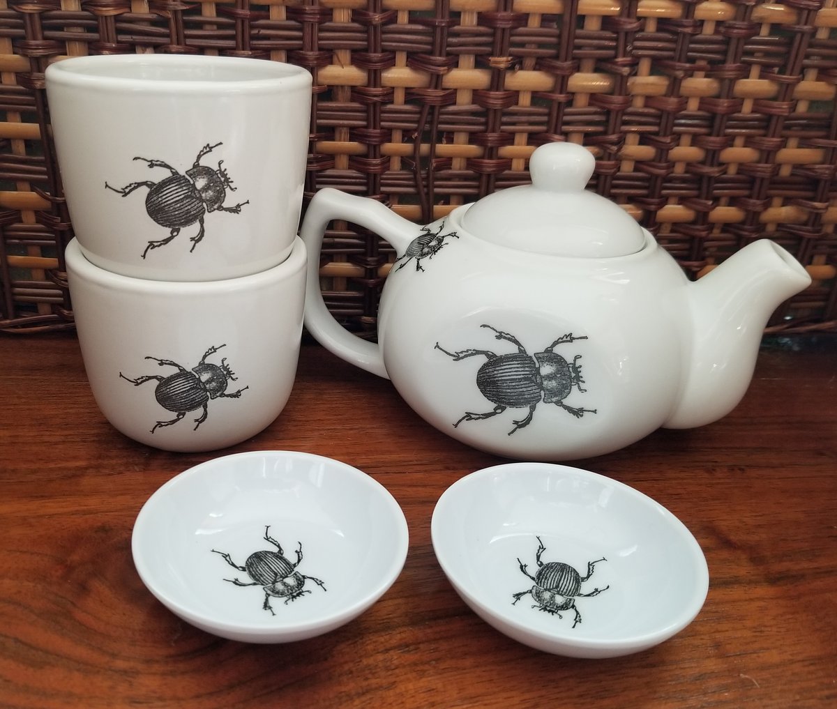 New insect collection! black beetle tea set | 125 Curiosity