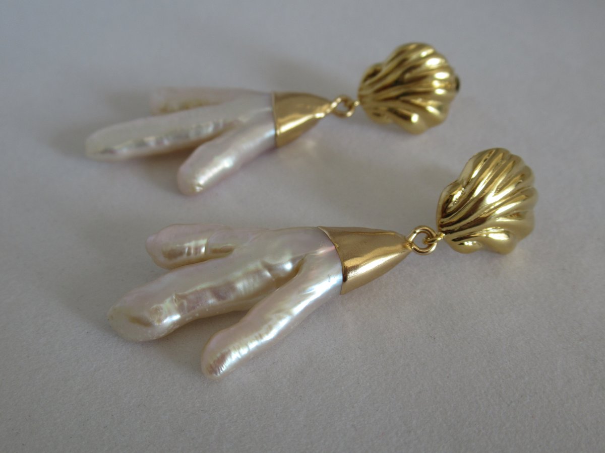 Kate Middleton Duchess Cambridge Inspired Replikate Gold Shell and ...