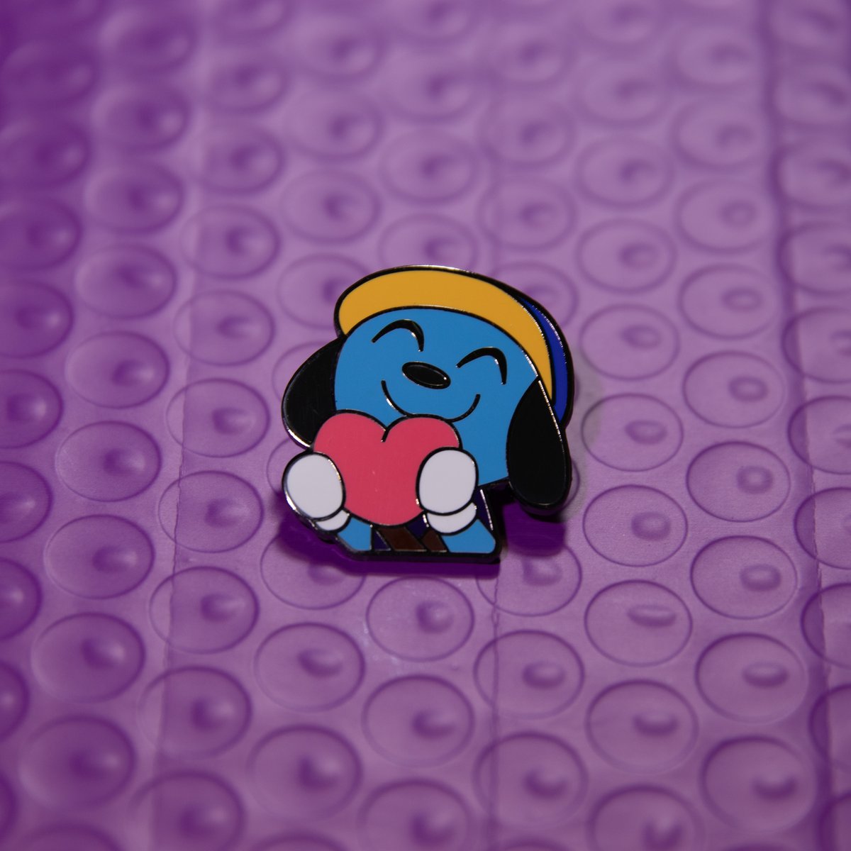 Smirky "smirksHeart" Enamel Pin | PinPost
