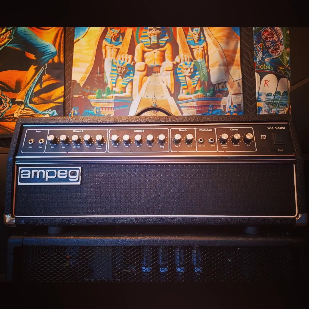 Ampeg VH140C | BARBARIAN ELECTRONICS