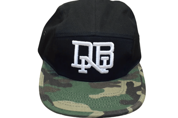 DRUM & BASS "DNB" 5 PANEL HAT - BLACK/CAMO BILL / Junglist Supply Co