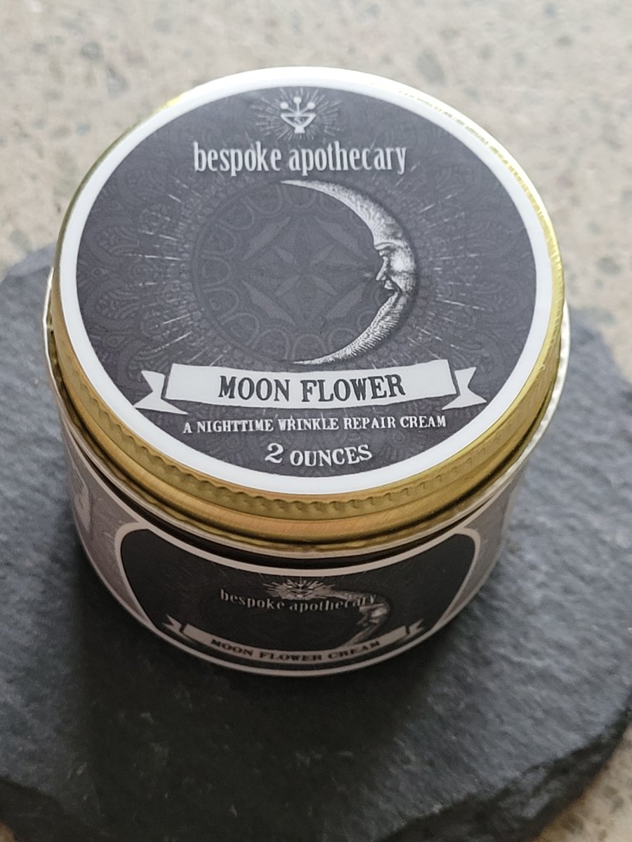 🌙 Moon Flower, a superior nighttime wrinkle repair cream | Bespoke ...