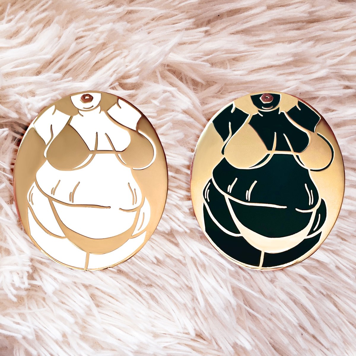 Bikini Body Enamel Pin | Vylirium's Shop