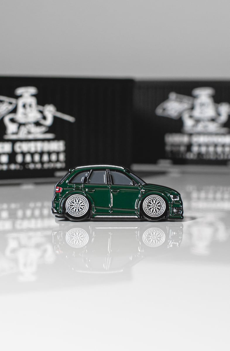 Leen Customs | Wagoons Pin | the wagoons