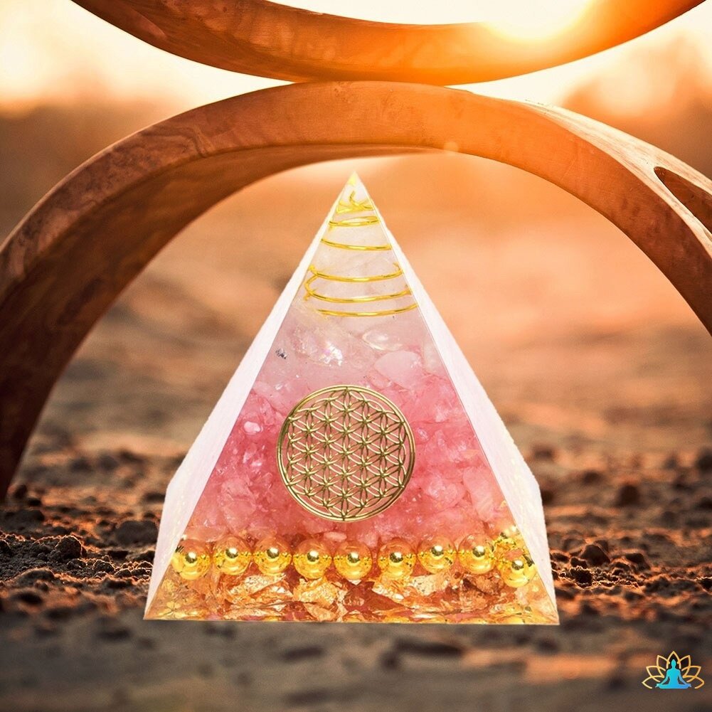 SPIRITUAL PYRAMID - SRI LAKSHMI MONEY MAGNET CRYSTALS NATURAL STONE ...