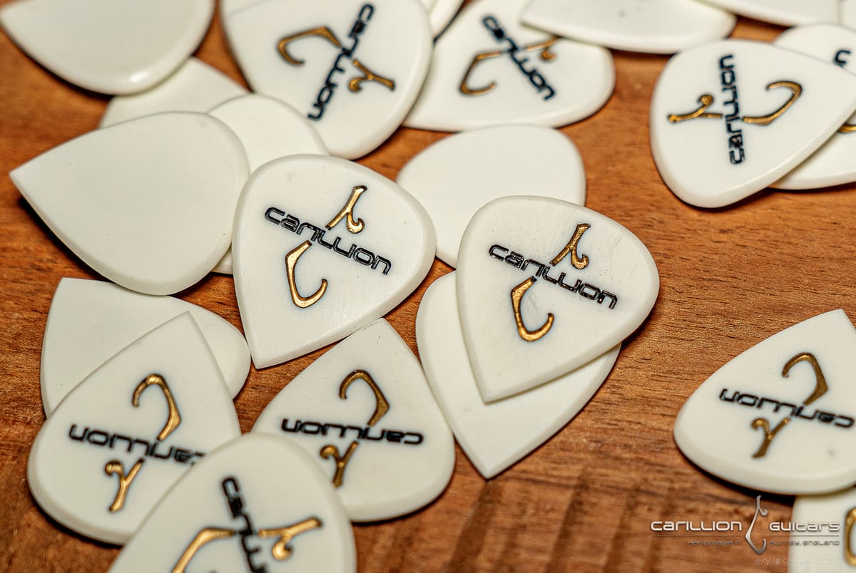 Carillion / Winspear Shiv - 3mm - CORIAN | Carillion Guitars