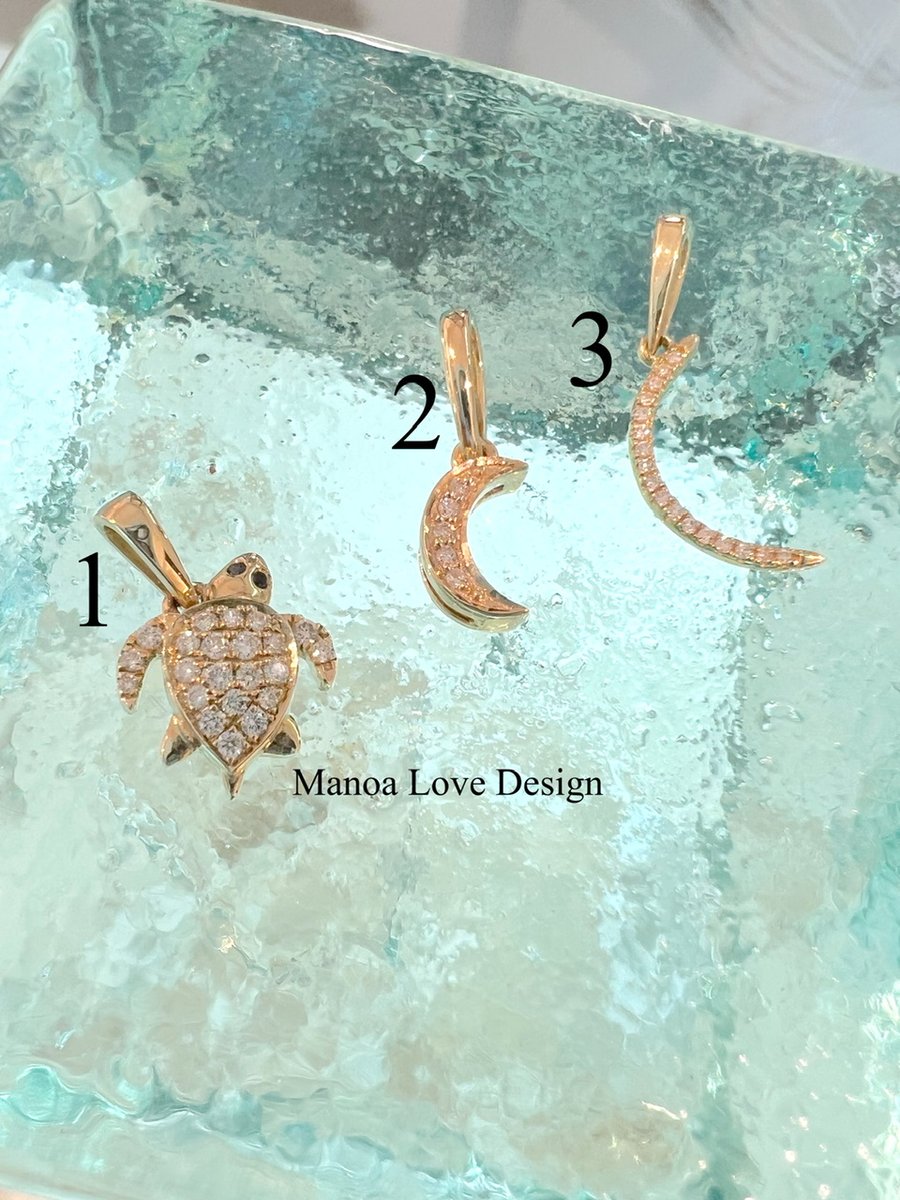 14 solid gold turtle & half moon | Manoa Love Design