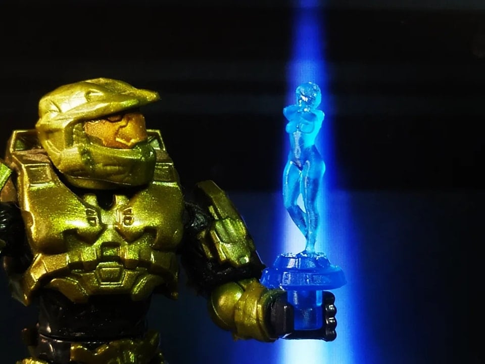 Sexy hologram IA cortana | iguana figures