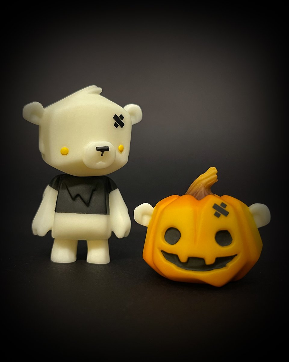 HALLOWEEN KUMA | DEAD BEAT CITY