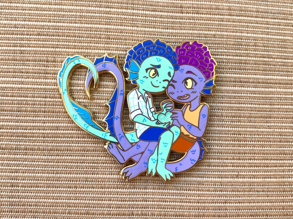 Luberto Enamel Pin | leggydeco