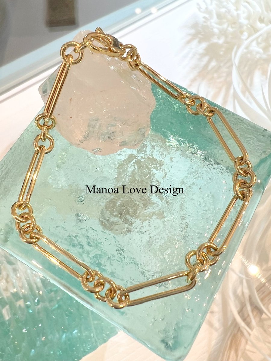 14k Paperclip with loop bracelet | Manoa Love Design