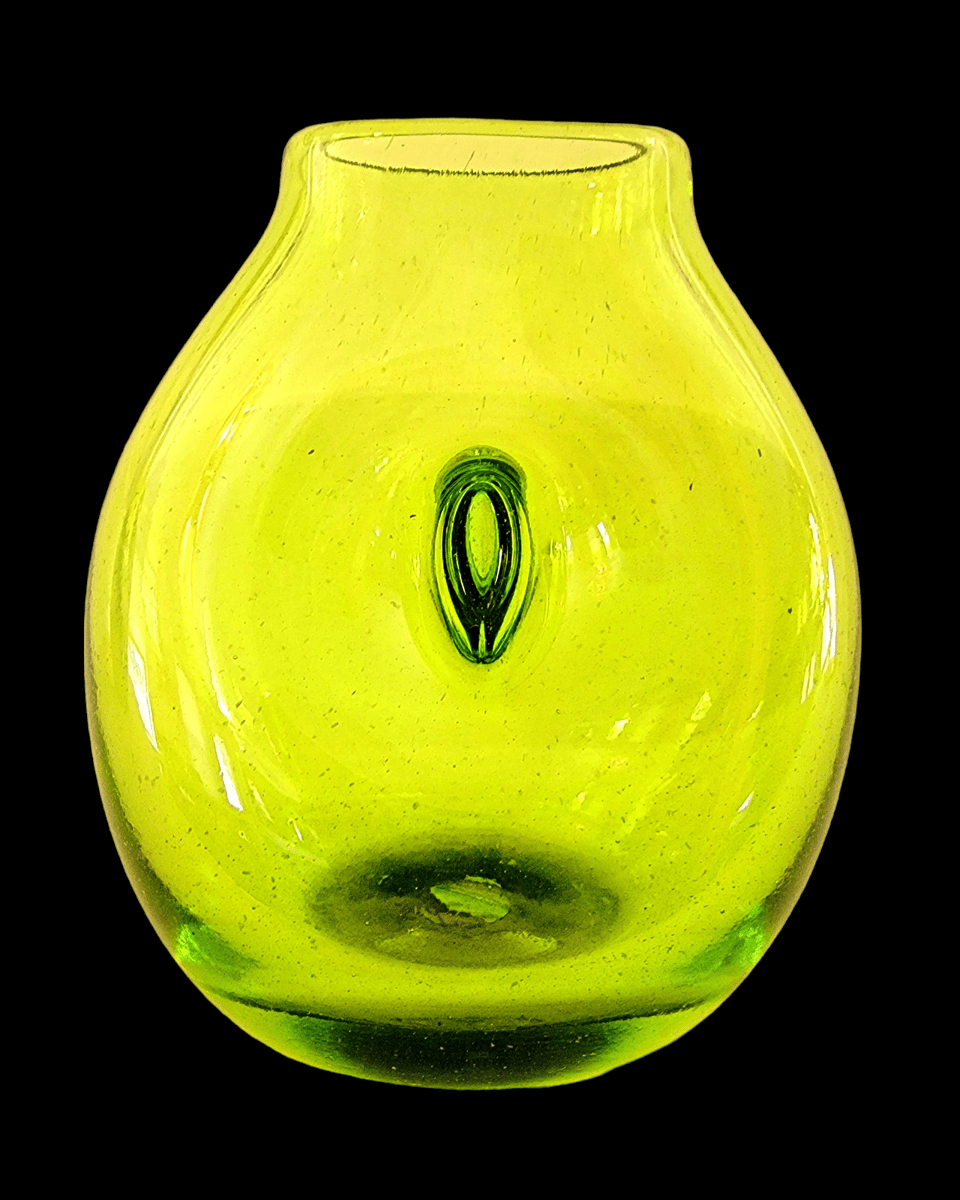 Resada green Breath Focus vase | Gather Glass