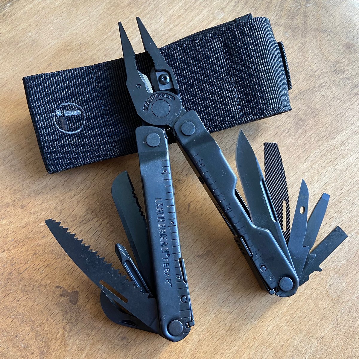 LEATHERMAN REBAR BLACK / Harry Damson