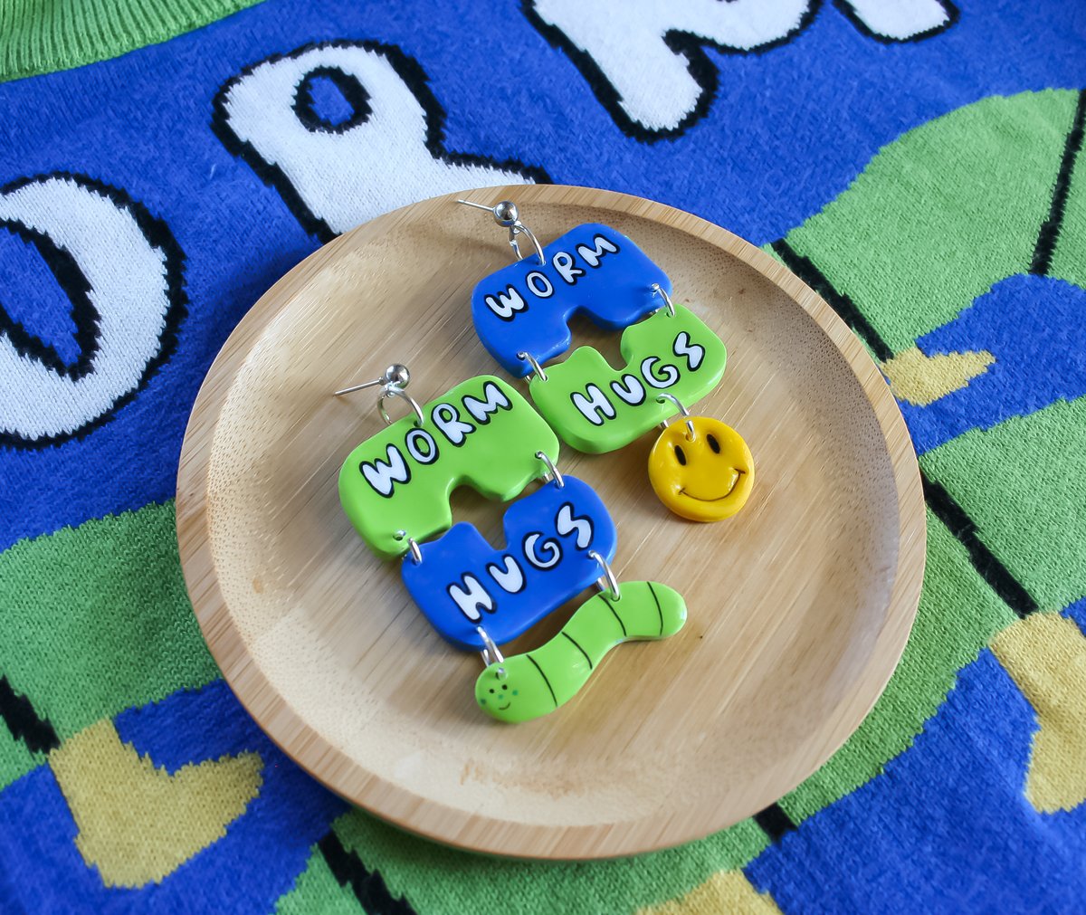 Worm hugs | PudgyMade
