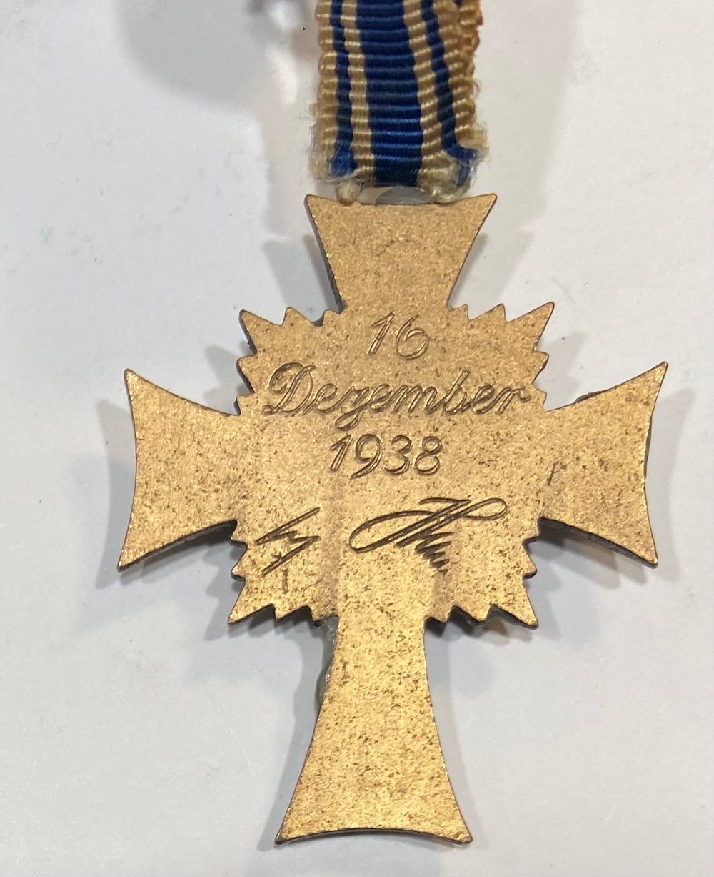 WW2 (Nazi Germany) - Cross of Honor of the German Mother (Bronze ...