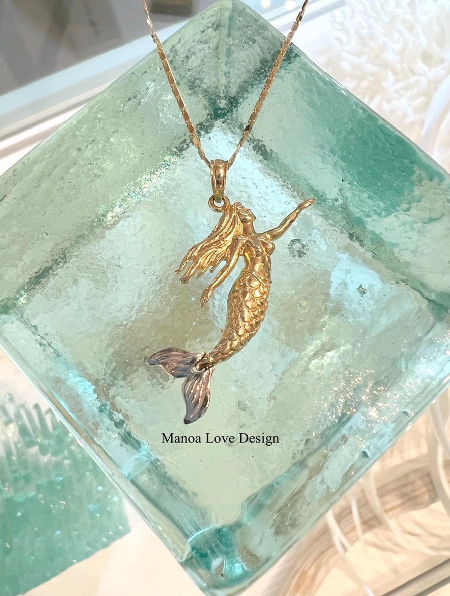 14k solid gold mermaid pendant | Manoa Love Design