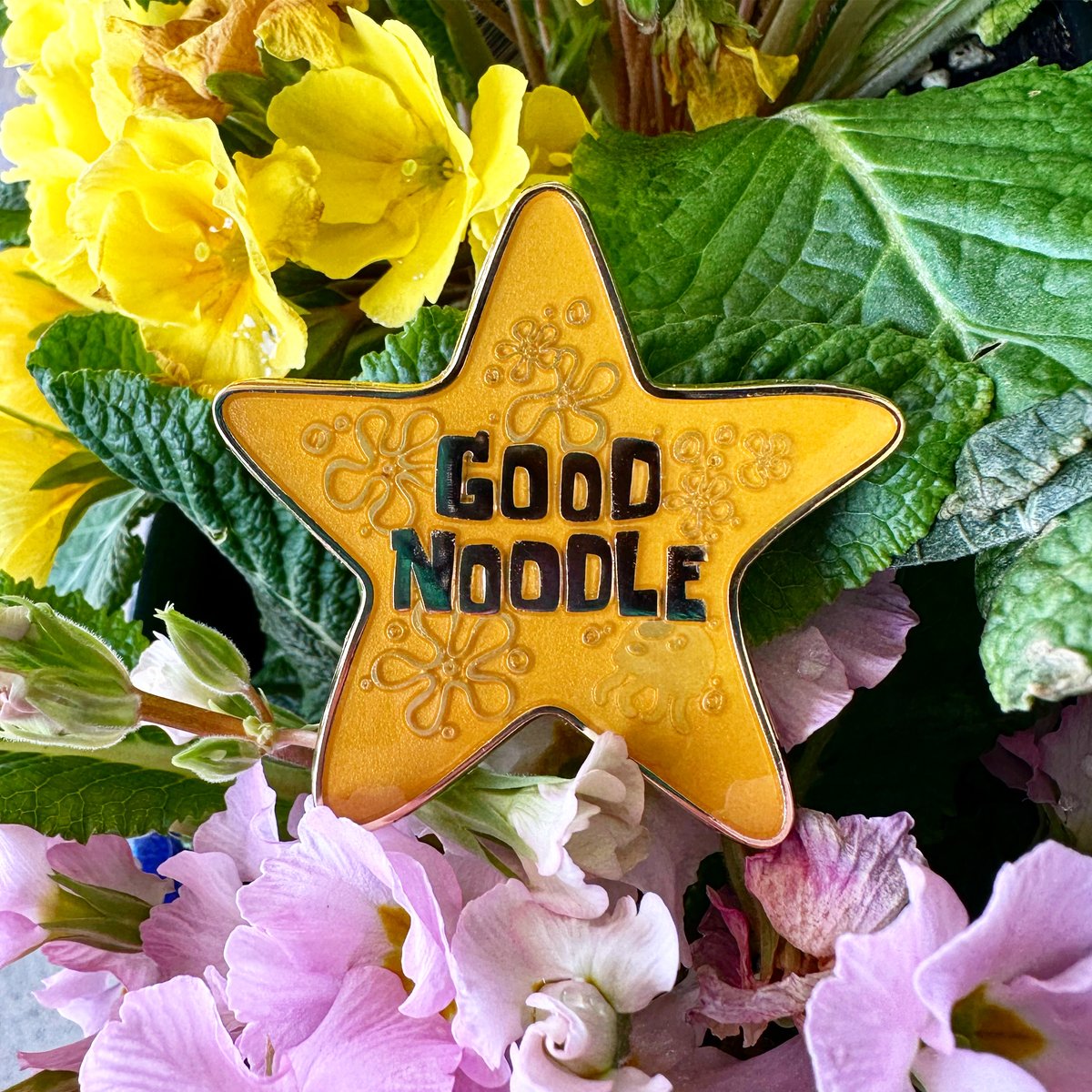 Good Noodle Star - LE 60 | AdoraPins