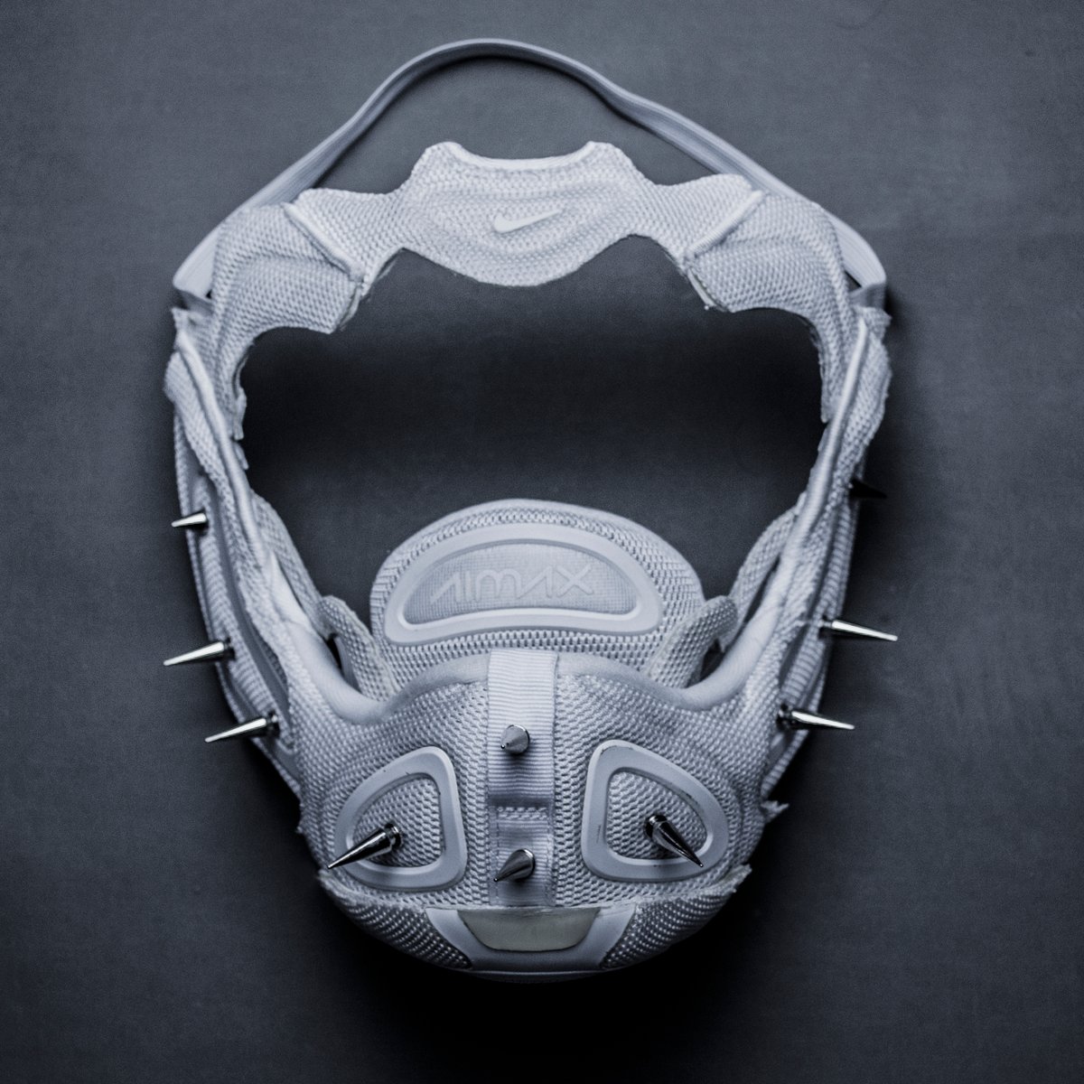 SNEAKER STUD MASK / AIR MASK 720 / WHITE | ALBINOHECTOR