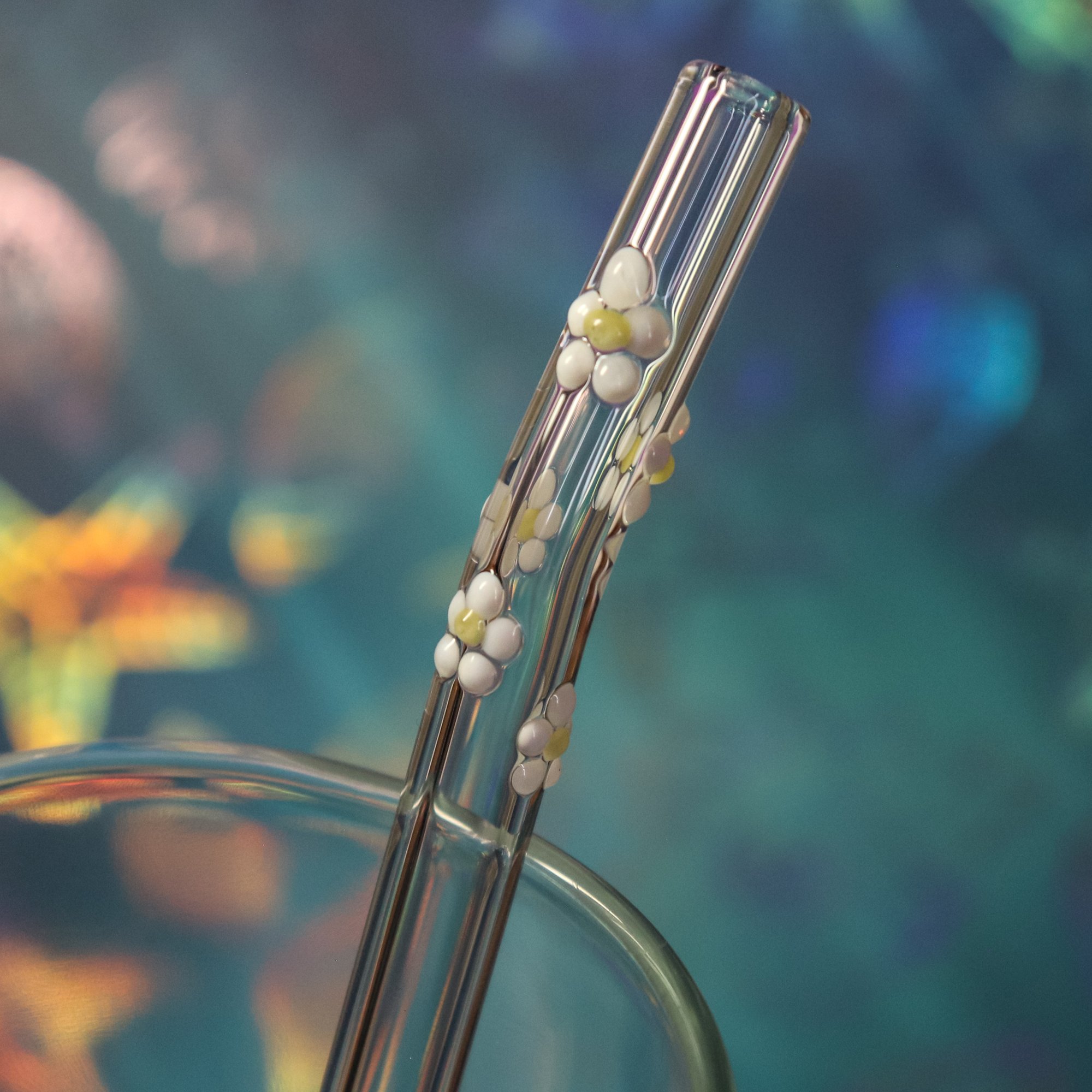 Swirl of Flowers Glass Straw | Bow Valley Straws
