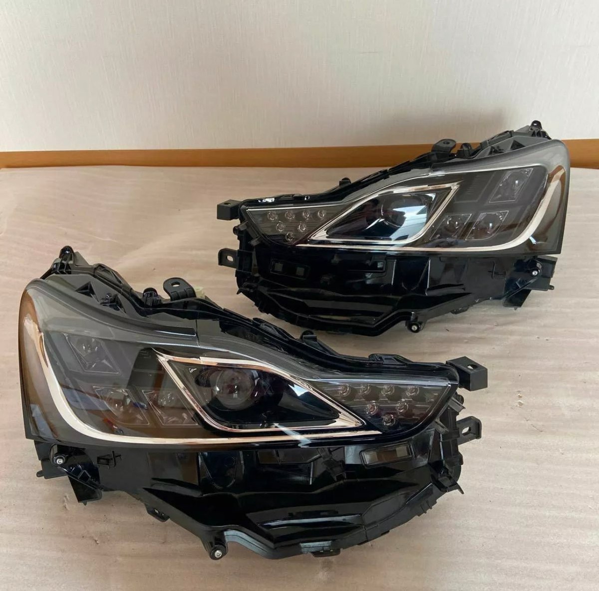 Lexus IS 2017-2020 Japan Triple Beam Headlight | Oc Retrofit