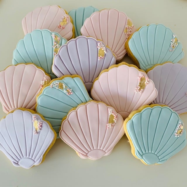 Seashell Cookies 🐚 | Treats By Ash