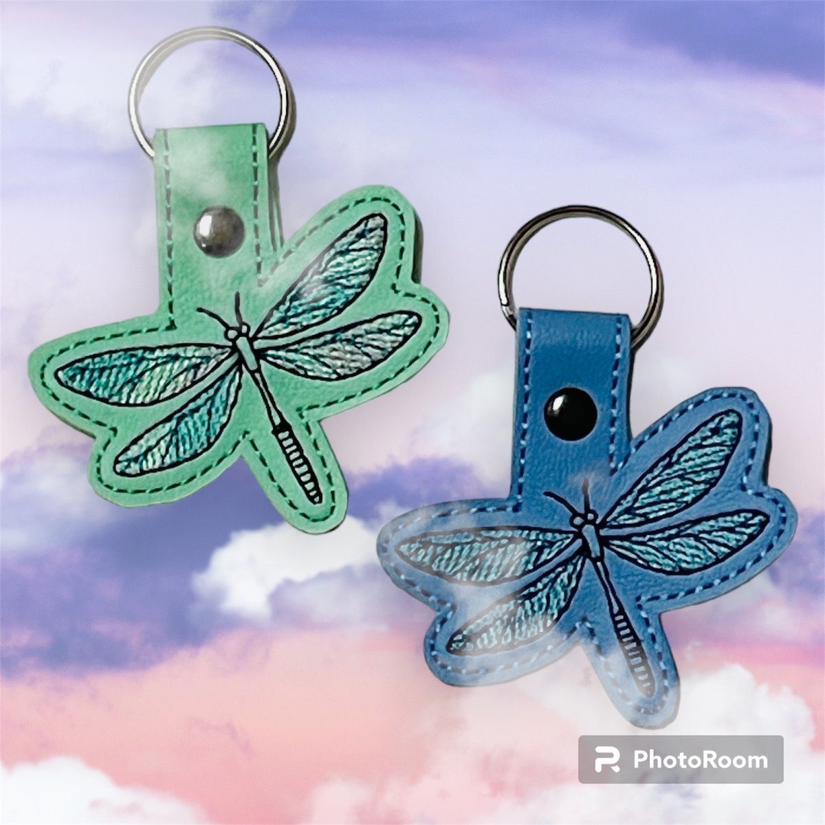 Small Dragonfly Key Chain | Girl A Go-Go Designs