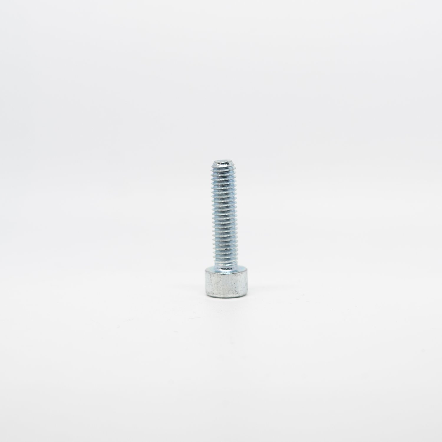 M8 Zinc Plated Socket Cap Hardware | RSW