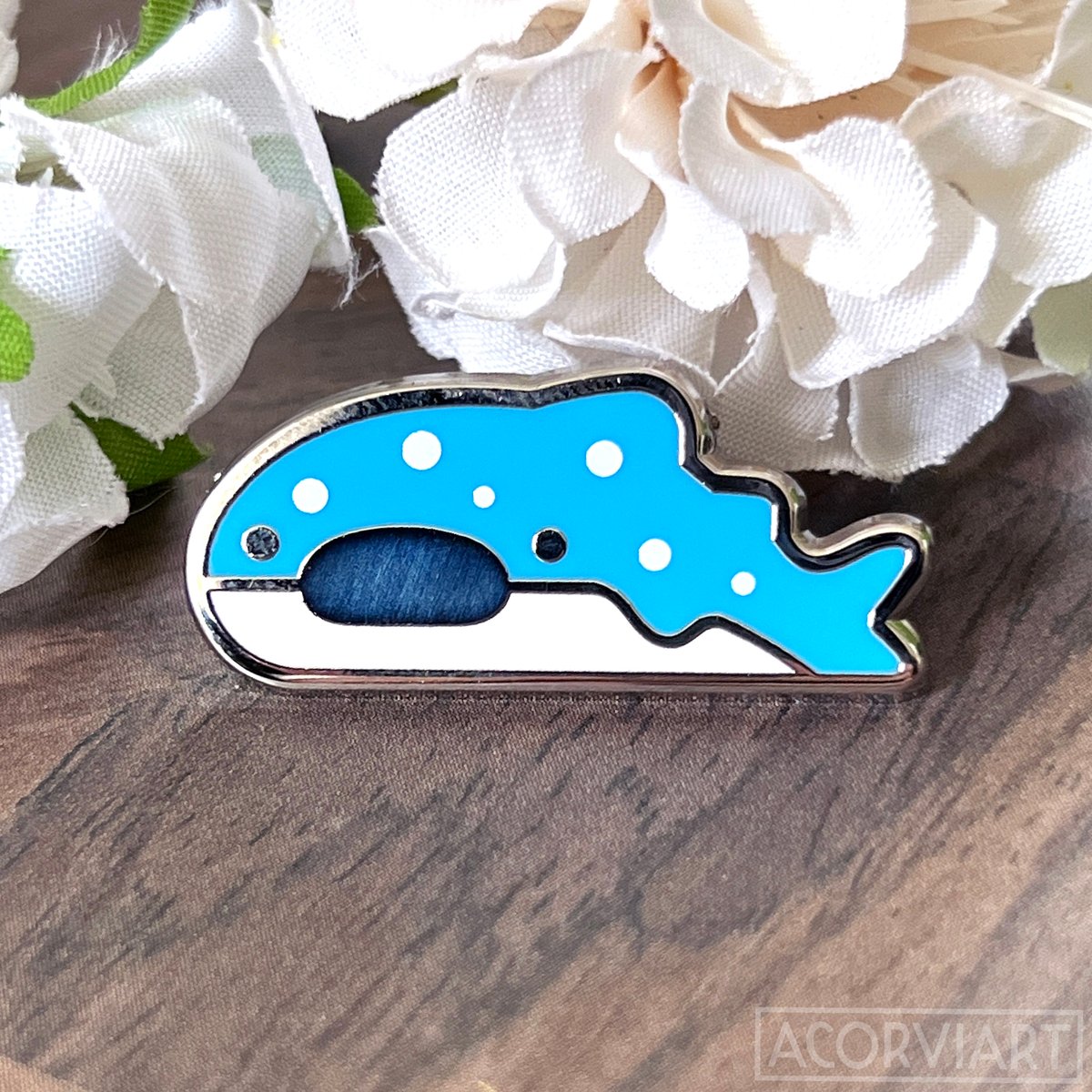 Small Whale Shark Enamel Pin | acorviart