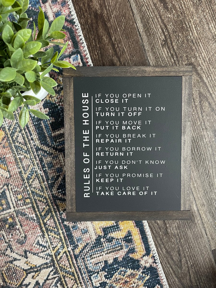 Rules Of The House | Chalked signs