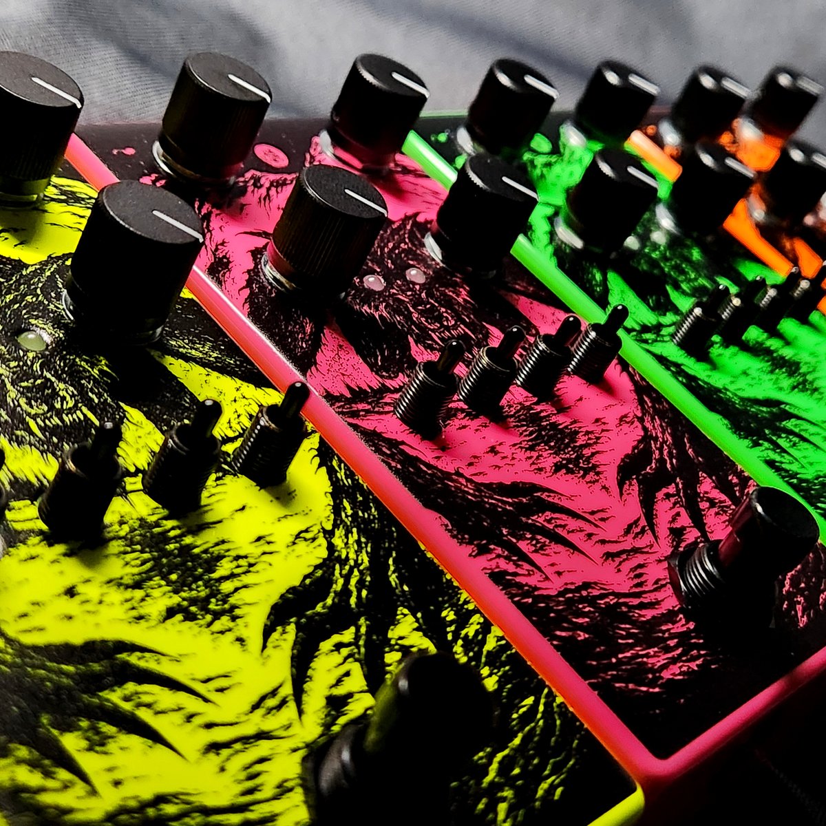 Direwolf Overdrive - Neon Edition *PRESALE* | Highwind Amplification