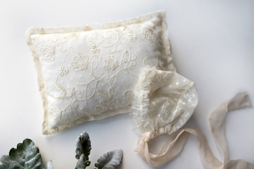 Arlet Bonnet/Pillow | Inspired by Victoria